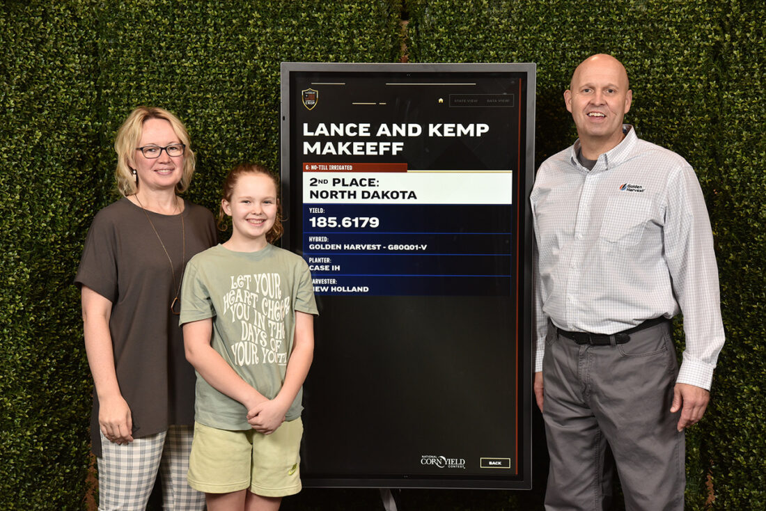 MaKeeff Brothers win state award | News, Sports, Jobs - Minot Daily News